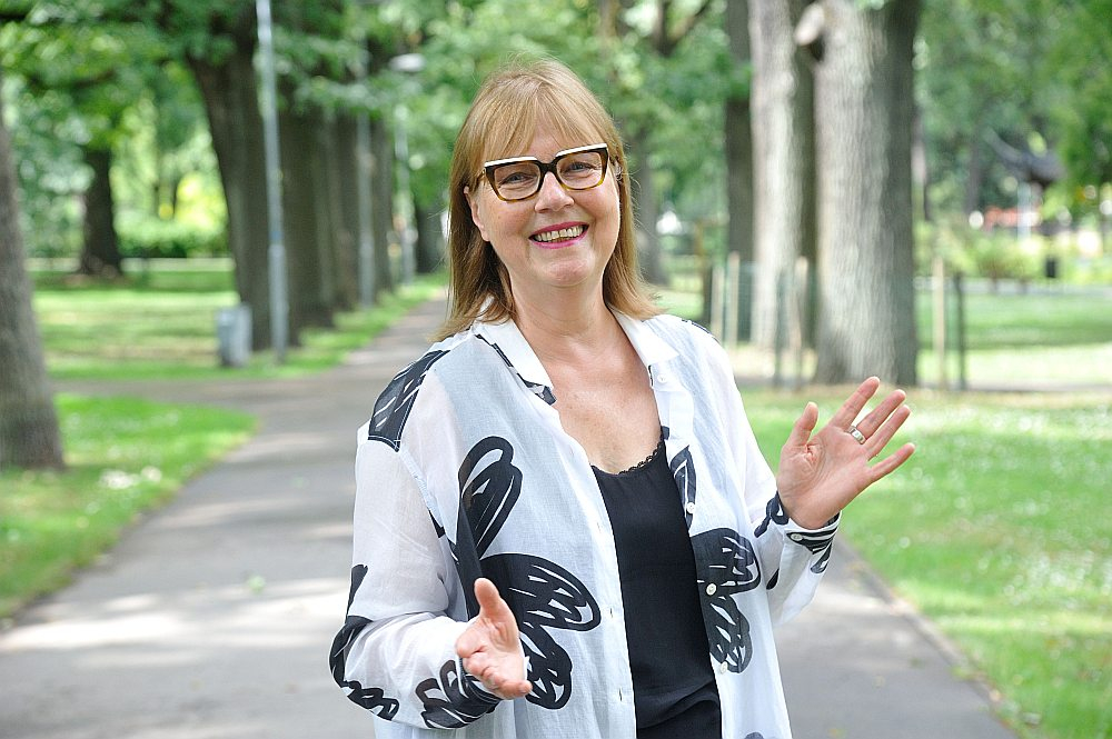 Gleznotāja Sandra Krastiņa. Ar spēka potenciālu